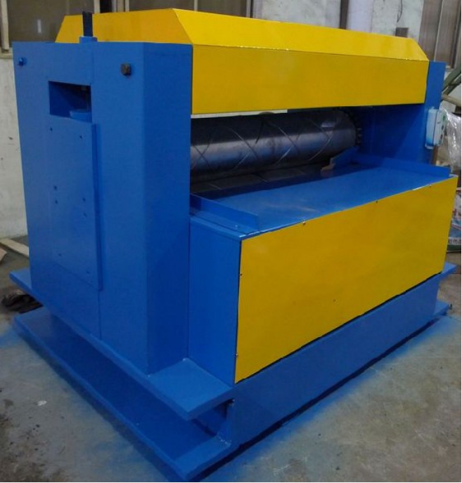 Metal embossing machine
